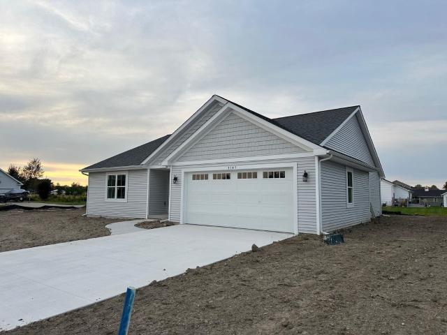 2147 S Ryan Ct, Bay City, MI