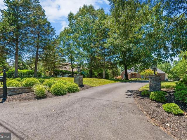 21484 Cedar Drive