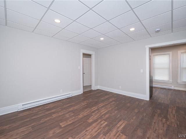 2148 Main Unit 4 Street