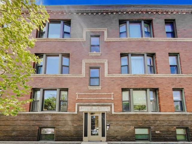 2148 N Sawyer Ave Unit 103, Chicago, IL 60647