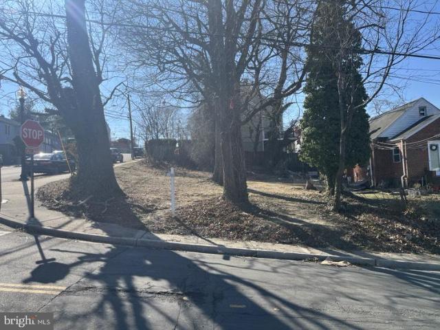 2148 S Monroe St, Arlington, VA 22204 | MLS #VAAR2077