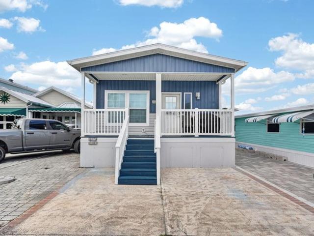 2149 Nettles Blvd, Jensen Beach, FL 34957