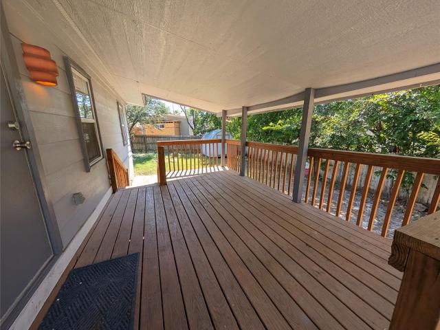 21403 Choctaw Cv