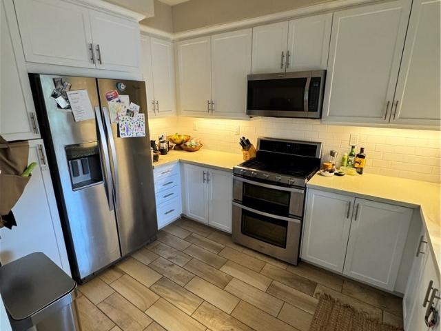 21405 dahlia ct