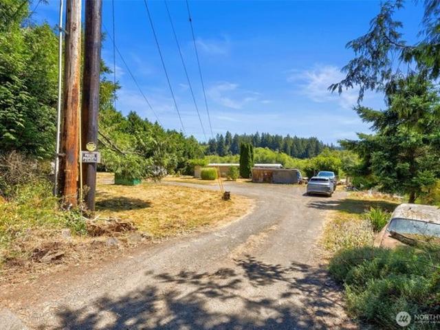 21408 Big Valley Rd NE, Poulsbo, WA 98370