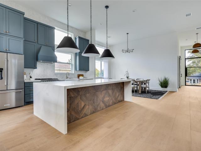 21408 Lakefront Dr