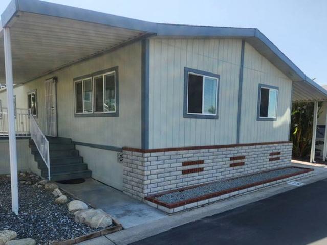 2140 Mentone Blvd Spc 112, Mentone, CA 92359