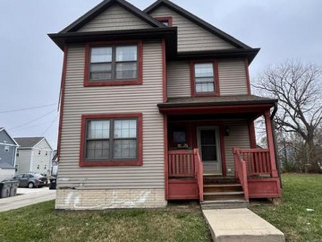 2140 N 27th St, Milwaukee, WI 53208