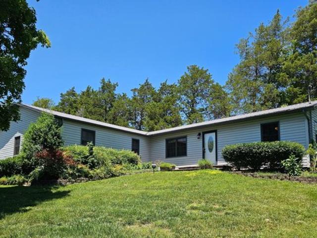 2140 Chapman Hwy, Sevierville, TN 37876