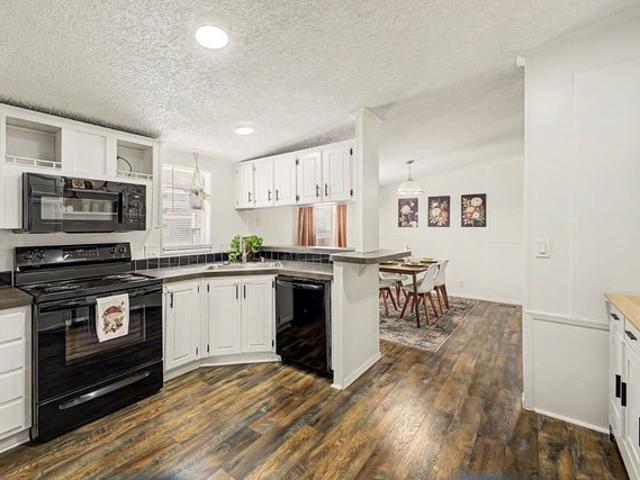 2140 E Michigan Ave Lot 31, Phoenix, AZ 85022