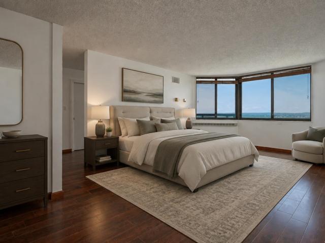 2140 Harmon Cove Tower