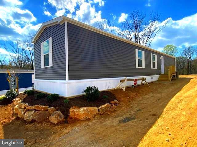 2140 Horseshoe Park