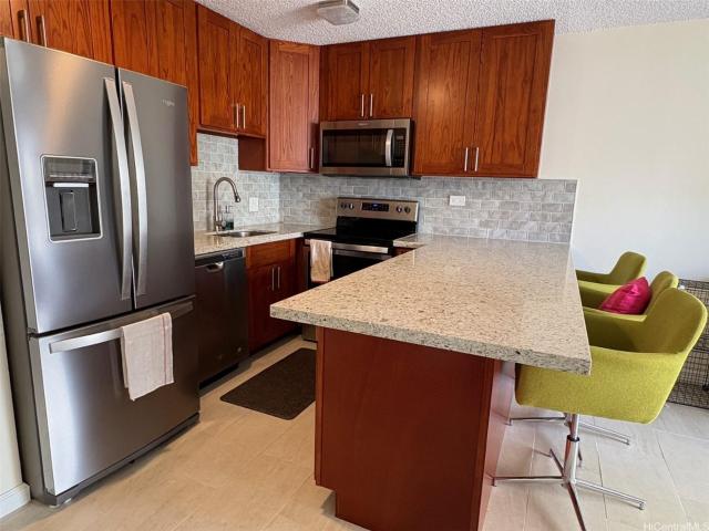 2140 Kūhiō Ave, Unit 911, Honolulu, HI 96815 | MLS #202510 | Compass
