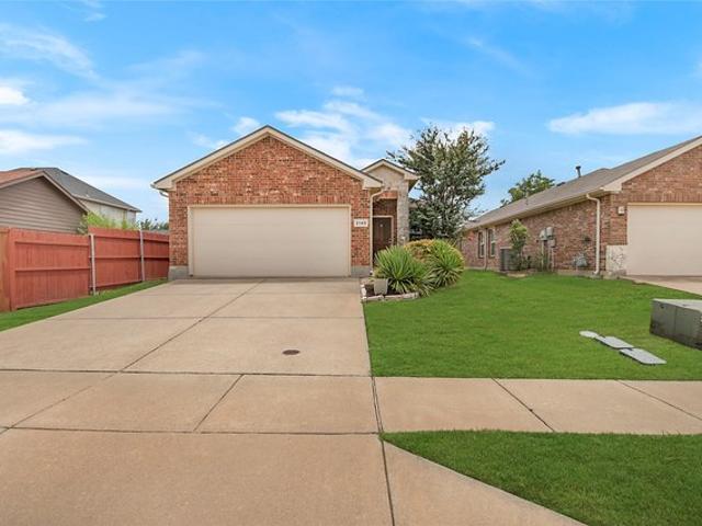 2140 Sweetwood Dr, Fort Worth, TX 76131