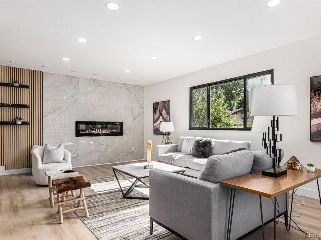 2140 Tabor Drive