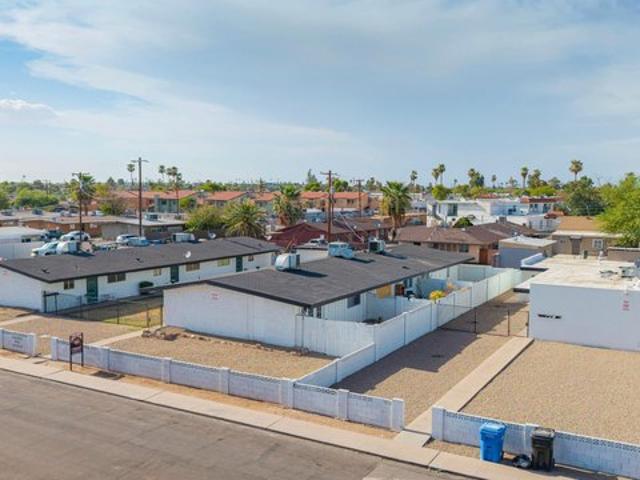 2140 W Heatherbrae Dr, Phoenix, AZ 85015