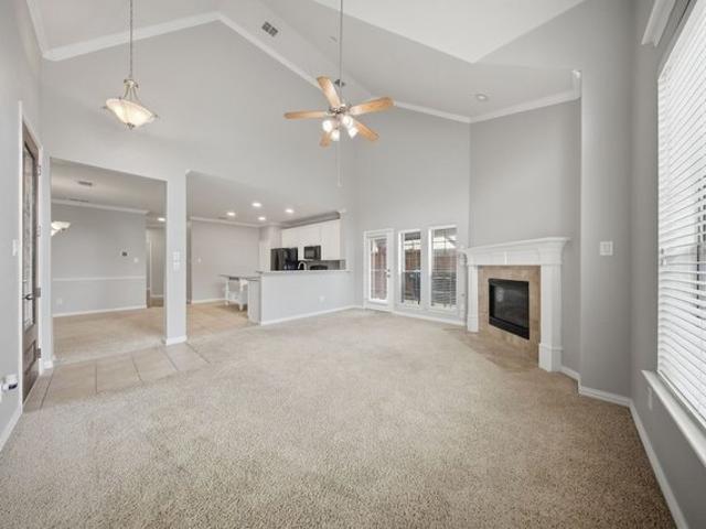 2140 Walnut Square Dr, Plano, TX 75025