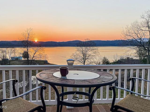2140 White Oak Tr