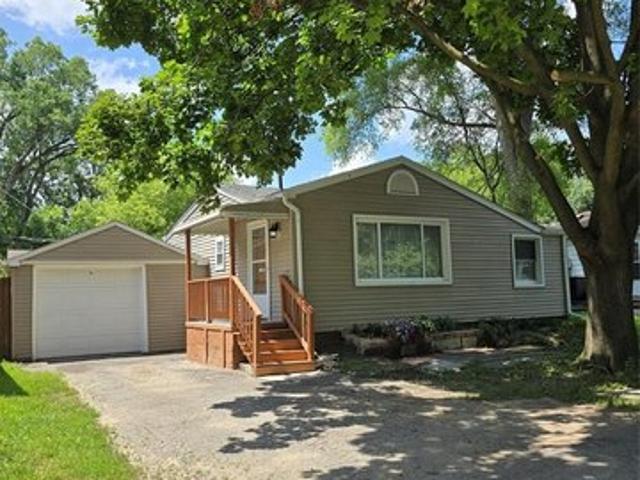 21411 Collingham Ave, Farmington Hills, MI 48336