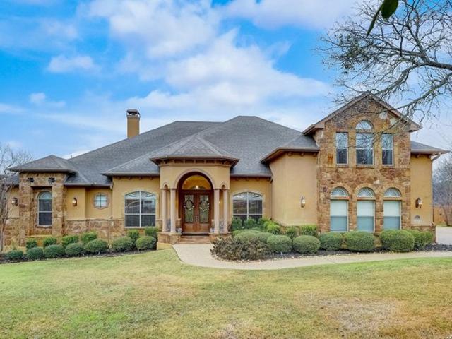 21411 Liguria Dr, Garden Ridge, TX 78266