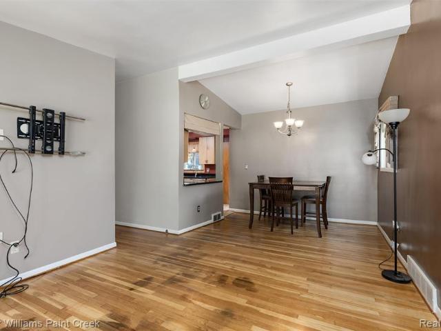 21414 Hillside Drive