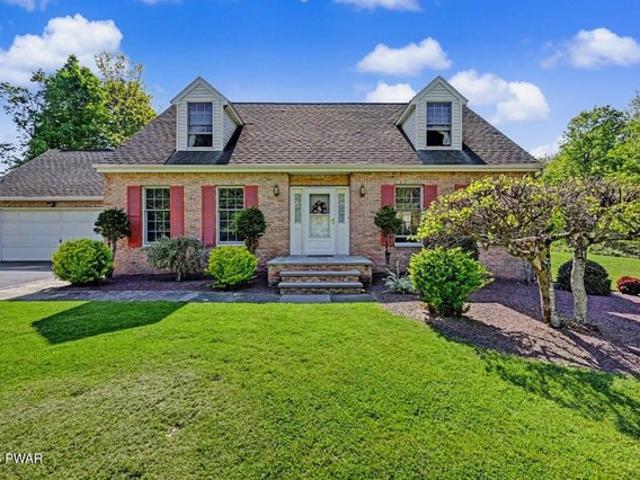 2141 Maplewood Rd, Jefferson Township, PA 18436