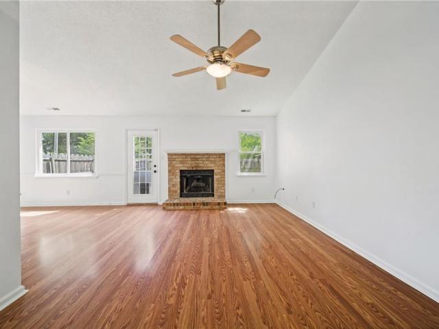 2141 Bloomsbury LN