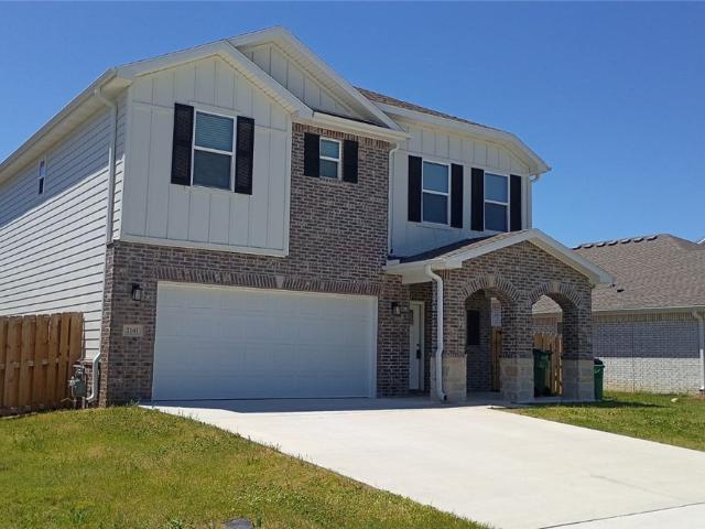2141 Bluebonnet Lane