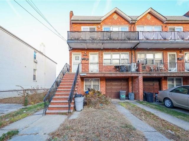 2141 E 24th St, Brooklyn, NY 11229