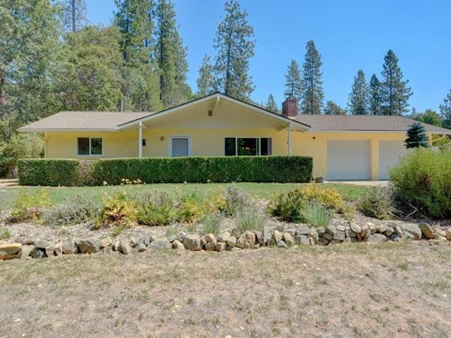 2141 Foots Creek L Fork Rd, Gold Hill, OR 97525
