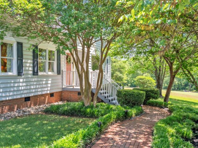 2141 Gap Creek Road