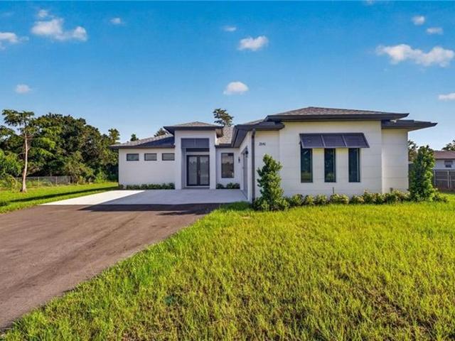 2141 Golden Gate Blvd E, Naples, FL 34120