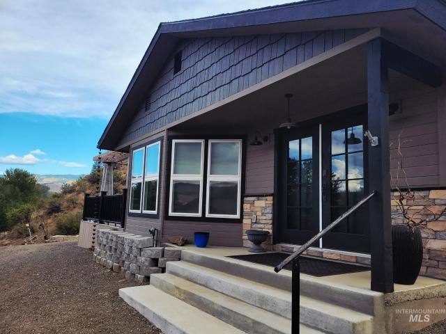 2141 Jackson Creek Rd