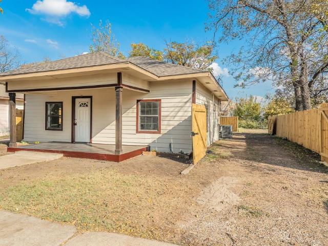 2141 S Jennings Ave, Fort Worth, TX 76110 | MLS #21134 | Compass