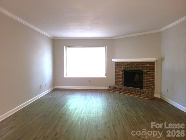 2141 Selwyn Avenue # 104
