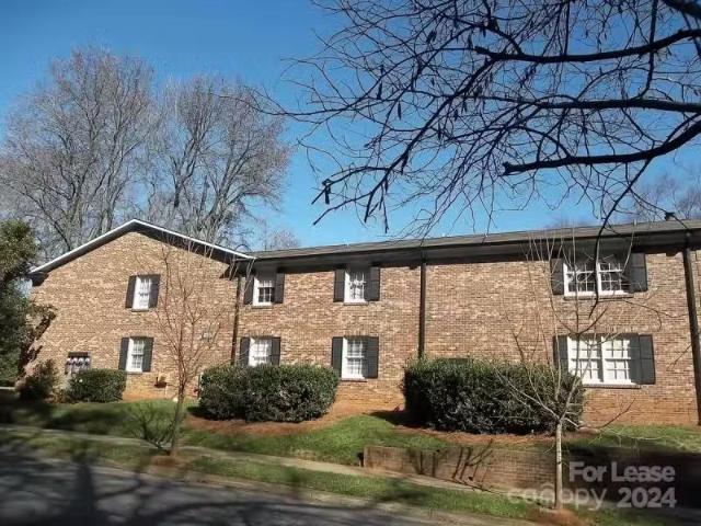 2141 Selwyn Avenue, 106, Charlotte, NC 28207