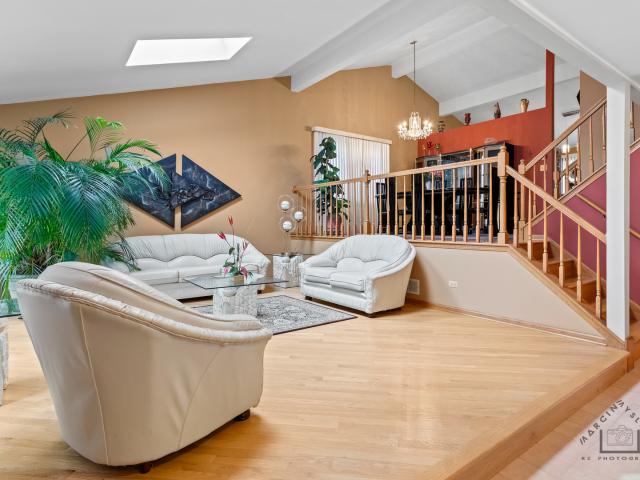 2141 W Cimarron Way