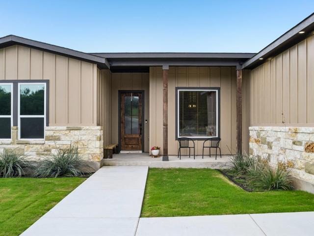 21422 Santa Rosa Ave