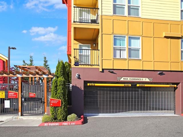 21428 International Boulevard Studio Apartment for Rent at 21428 International Blvd, Seatac, WA 98198