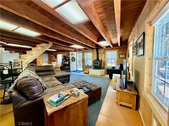 21428 Skyway