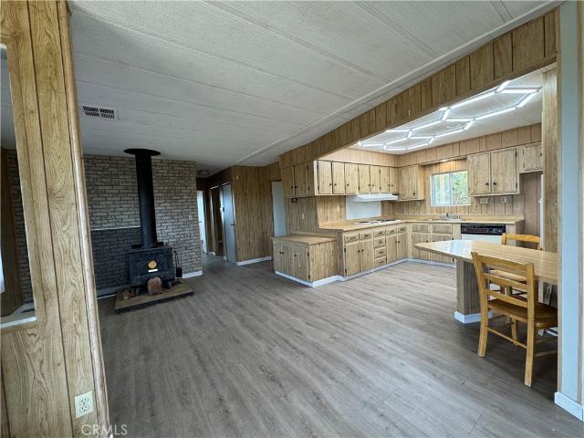 2142 Cbs Trinity Lane