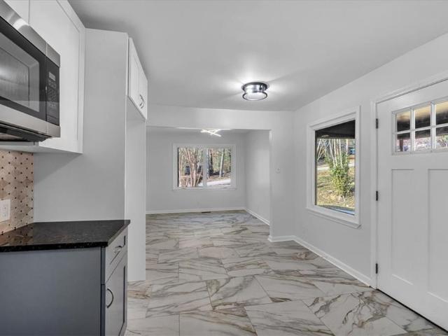 2142 Cloverdale Drive SE