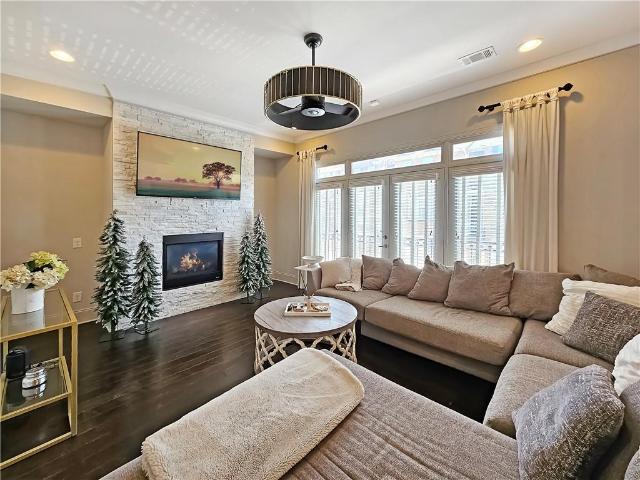 2142 Coventry Drive