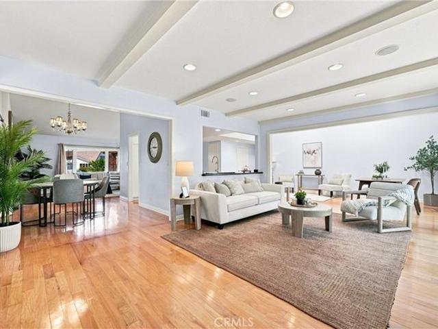 2142 Fallen Leaf Pl, Tustin, CA 92780