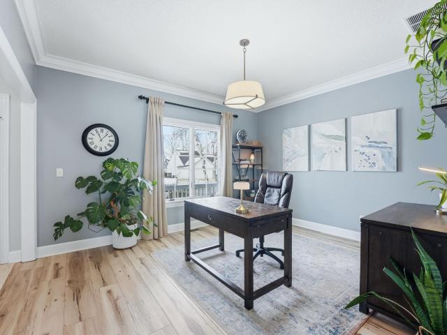 2142 Laurelwood Drive