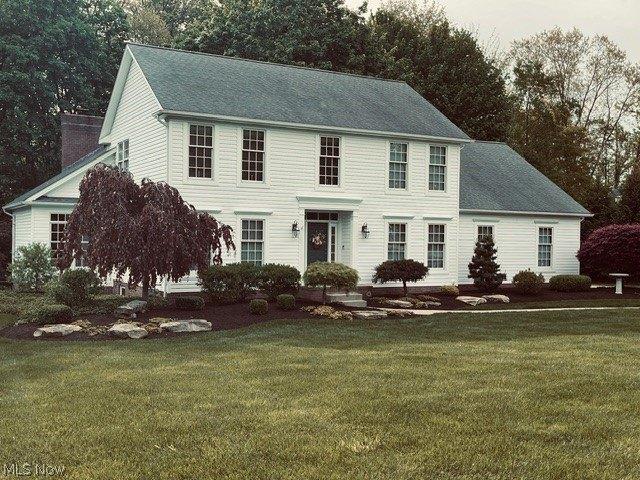2142 Pearce Cir, Salem, OH 44460
