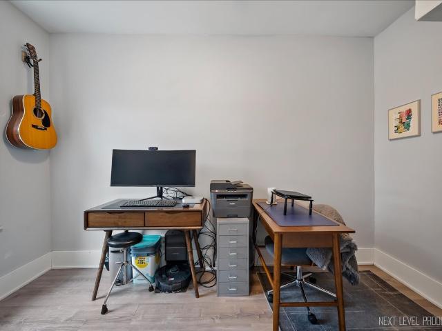 2142 W 18th Street