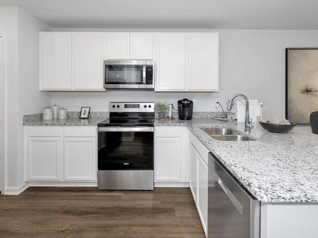 21438 scuttle street, athens, al 35613