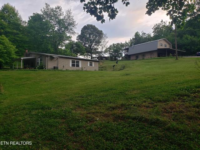 2143 Everett Rd