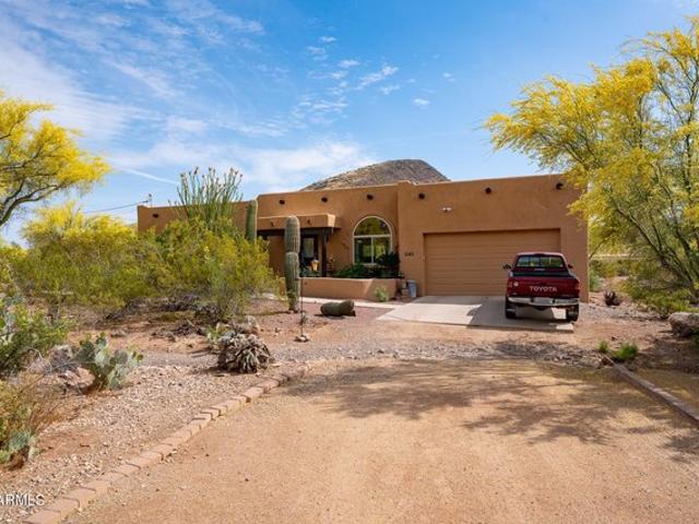 2143 E Cavalry Rd, New River, AZ 85087